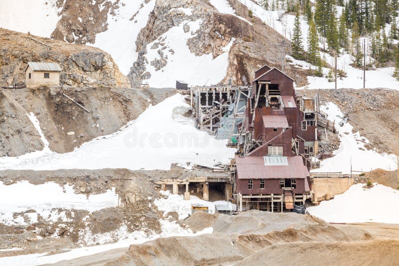 Gold mine stock image. Image of workman, industrial, park - 5891895