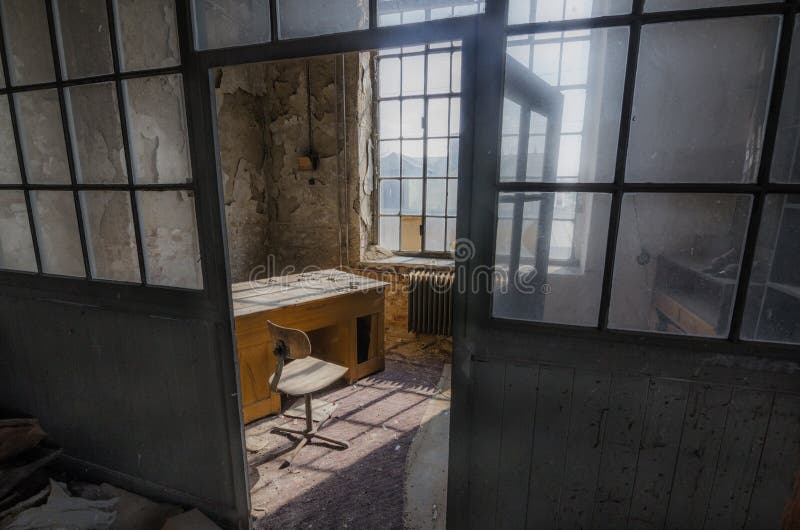 1,067 Abandoned Office Space Stock Photos - Free & Royalty-Free Stock ...