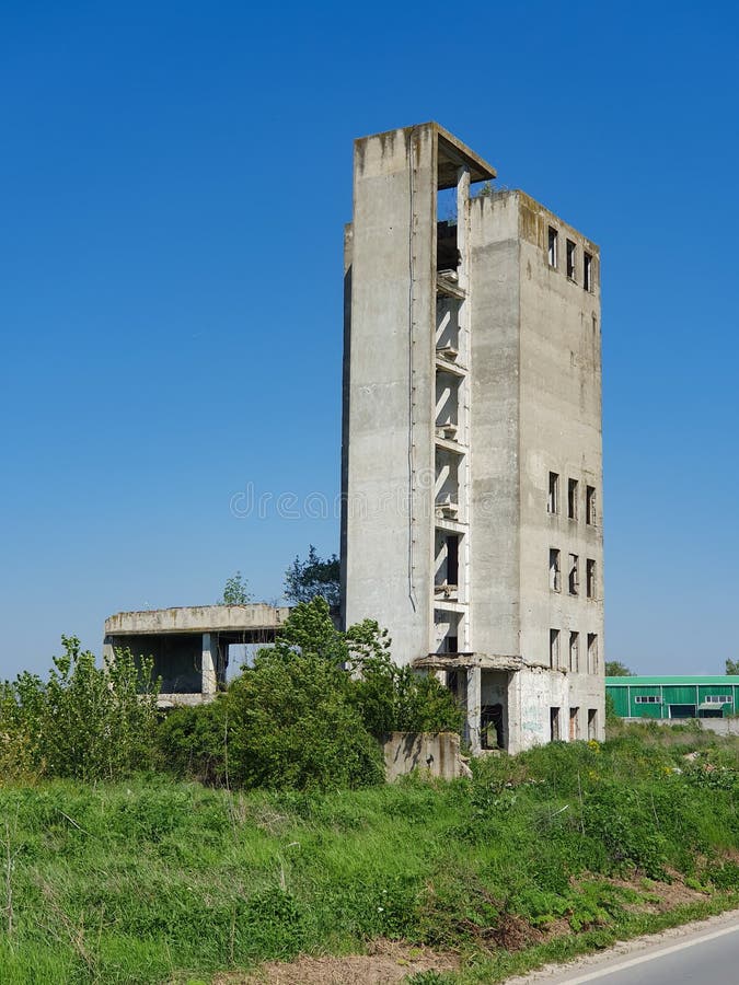 Abandoned Old Concrete Building Stock Image - Image of building ...