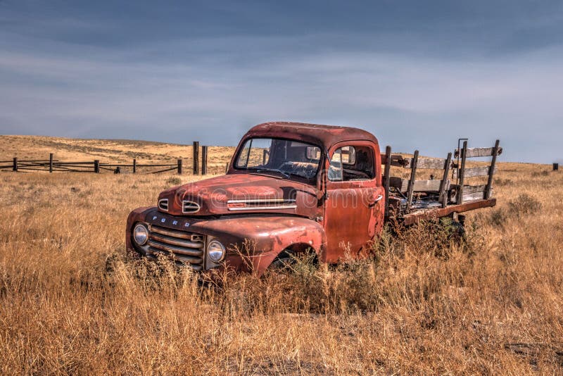 An Abandoned Old Ford Truck in the Field Editorial Photography - Image ...