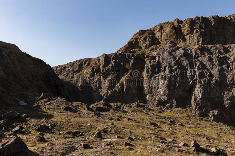 Abandoned Quarry in the U.K. Stock Image - Image of fossil, hole: 146195729
