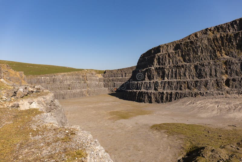 Abandoned Quarry in the U.K. Stock Image - Image of excavator, coal ...