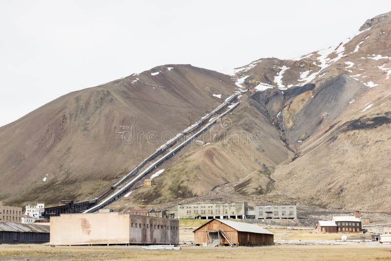The Abandoned Russian Mining Town Pyramiden in Svalbard, Spitsbergen ...