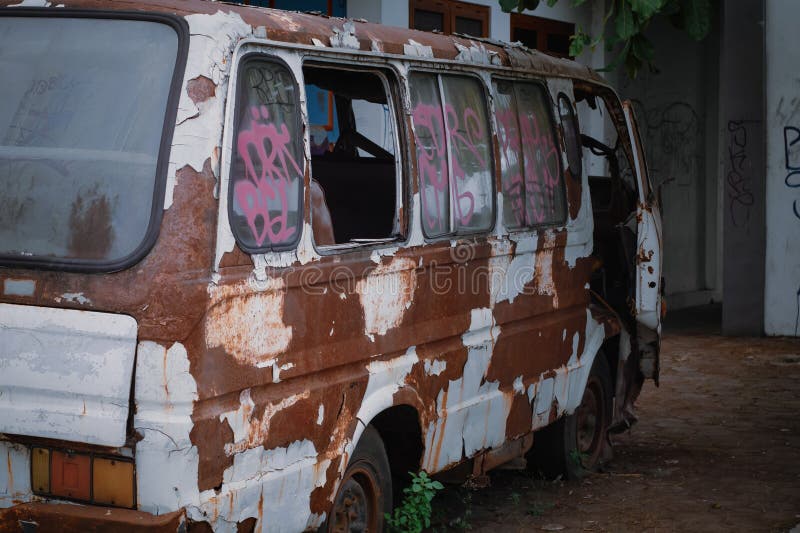 Abandoned and Rusty Old Van with Peeling Pain Stock Image - Image of ...