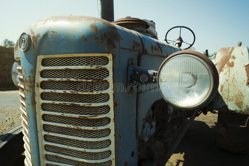 Old rusty car stock photo. Image of grunge, dilapidated - 30955740