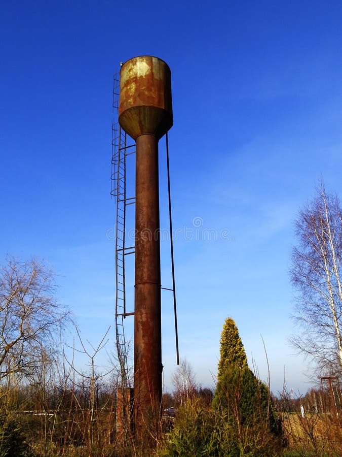 Abandoned Rusty Water Tower Stock Photo - Image of beautiful, water ...