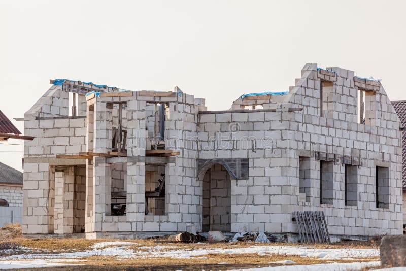 Abandoned Unfinished Empty House No Windows, Abandoned Construction ...