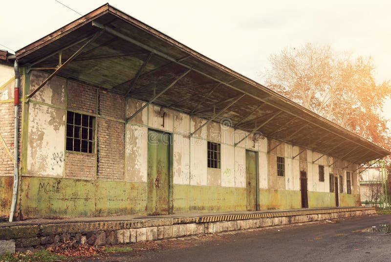 Interior of a Rustic Old Wooden Barn Stock Image - Image of barn, room ...
