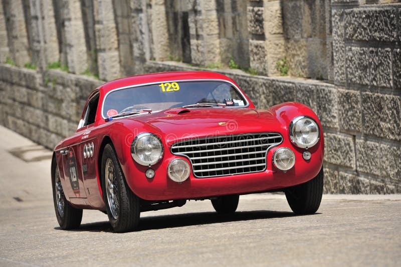 Abarth 204 Vignale Berlinetta Editorial Stock Image - Image of abarth ...