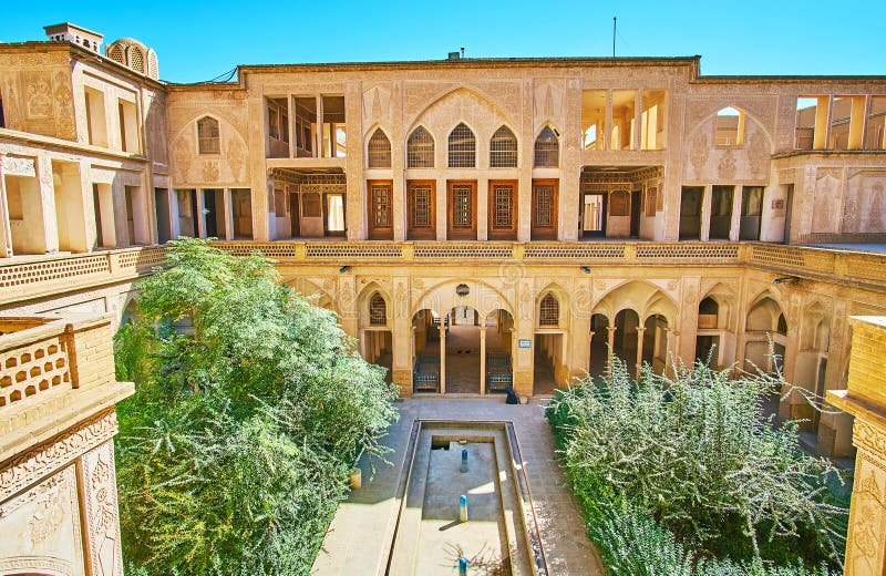 Abbasi House Complex in Kashan, Iran Editorial Photo - Image of mansion ...