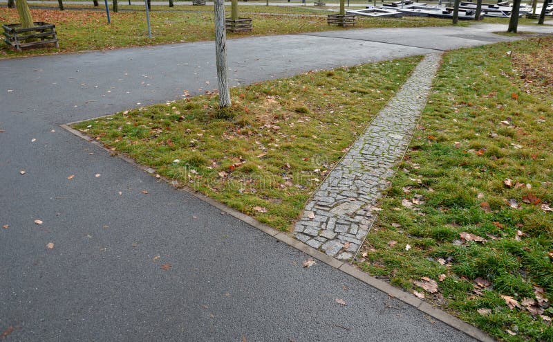 Abbreviation of Rectangularly Connected Park Paths. so that People ...