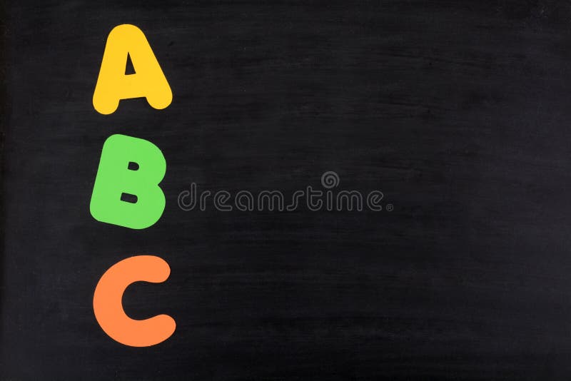 ABC-Alphabetbuchstaben Auf Tafel Stockbild - Bild von tafel, alphabet ...