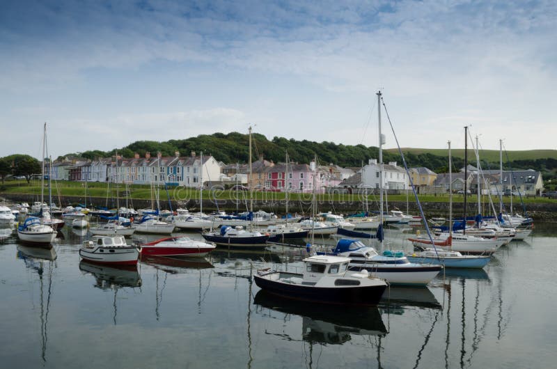 Aberaeron Harbour editorial photo. Image of boats, summer - 42216391