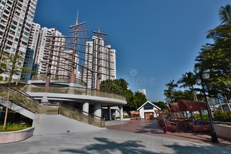 Aberdeen Promenade editorial photography. Image of kong - 93004892