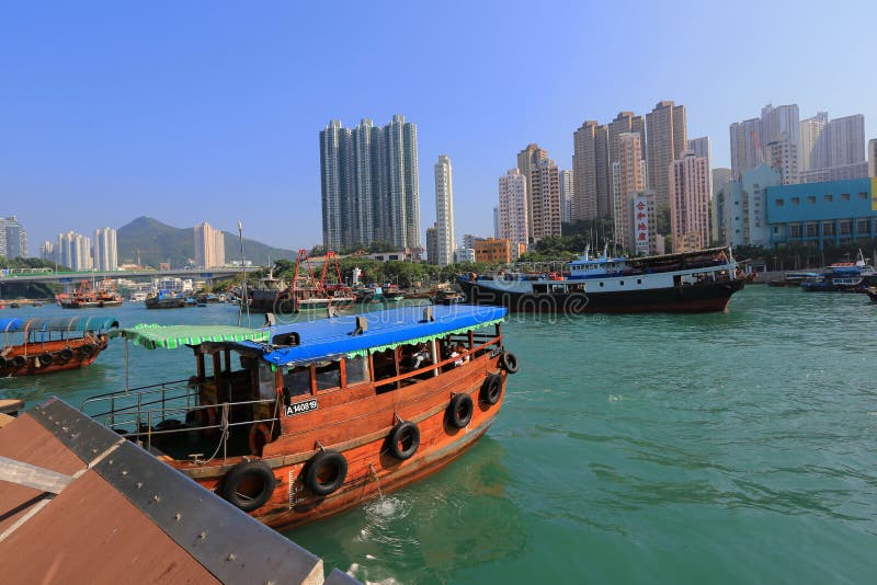 Aberdeen Promenade editorial image. Image of skyline - 95597635