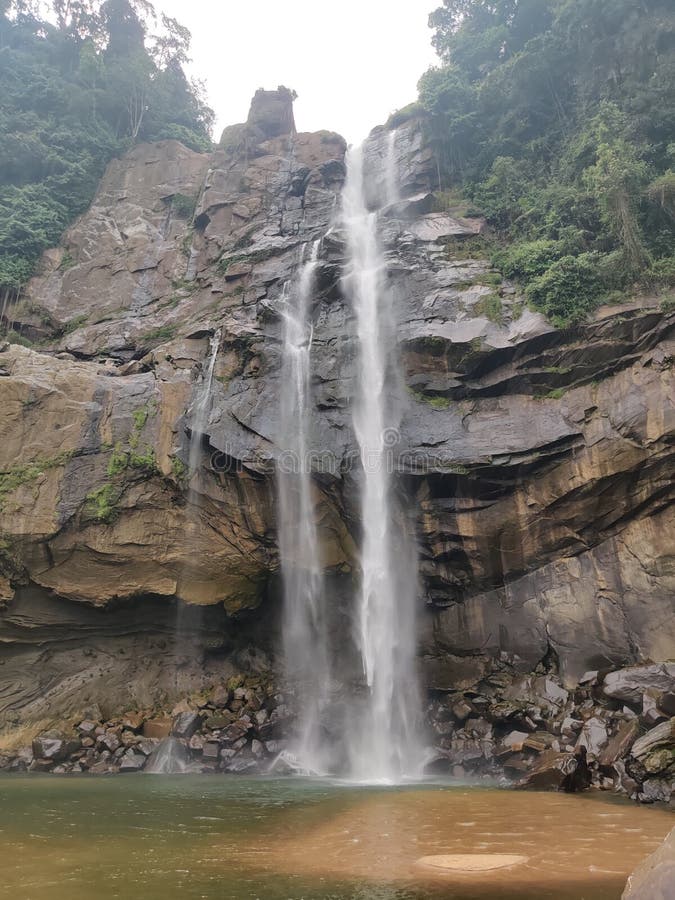 Aberdeen Waterfall Sri Lanka Stock Photo - Image of falls, waterfall ...