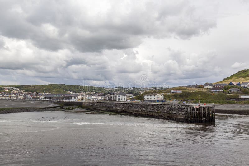 Aberystwyth South Beach editorial stock photo. Image of clouds - 98158298