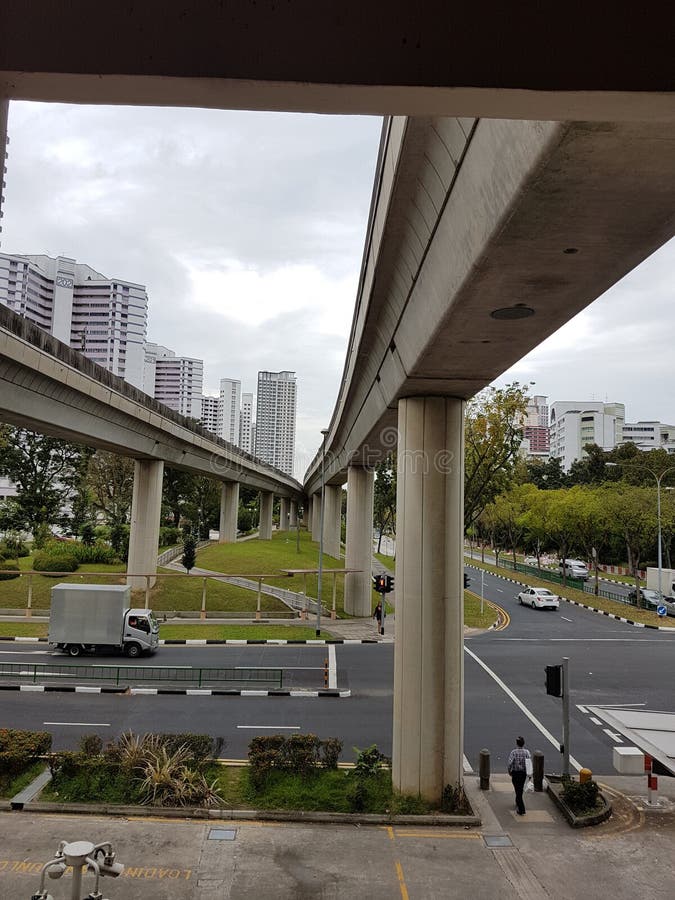 Above-ground Mass Rapid Transit Line in Singapore Editorial Photography ...