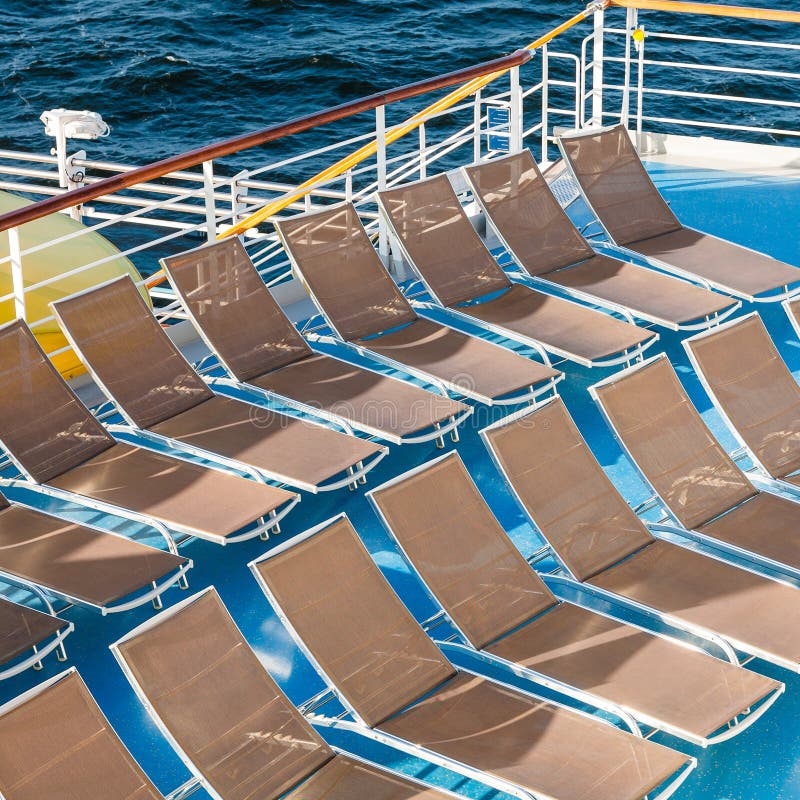 Sunbathing Area on Roof Terrace of Luxury Hotel Apartment Building ...