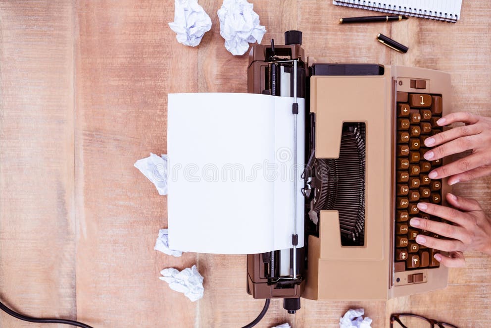 Above View of Old Typewriter Stock Image - Image of technology, paper ...