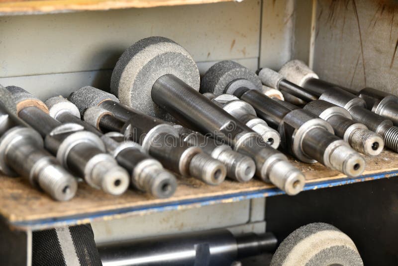 Abrasive Toolholders for Internal Grinding on a Cylindrical Grinding ...