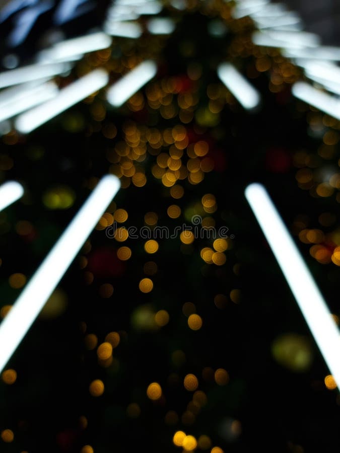 Abstract Bokeh Blur Light Orange and White Long Glowing Flare Pattern ...