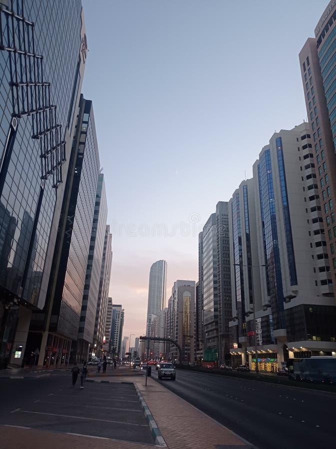 Abu Dhabi City Center Hamdan Street Editorial Photography - Image of ...