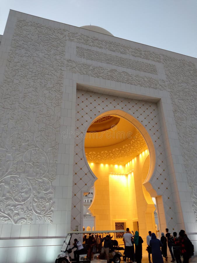 Abu Dhabi Sheikh Rashid Bin UAE Editorial Stock Photo - Image of sheikh ...