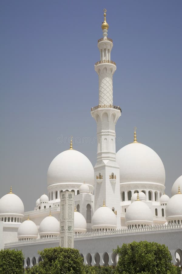 Abu-Dhabi Symbol, Grand Moss, Beautiful Building Stock Photo - Image of ...