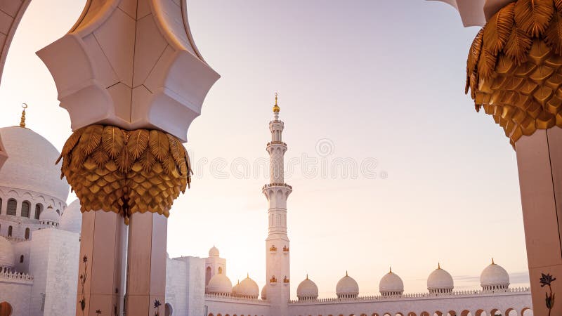 The Zayed Great Mosque editorial stock image. Image of mosque - 244088984