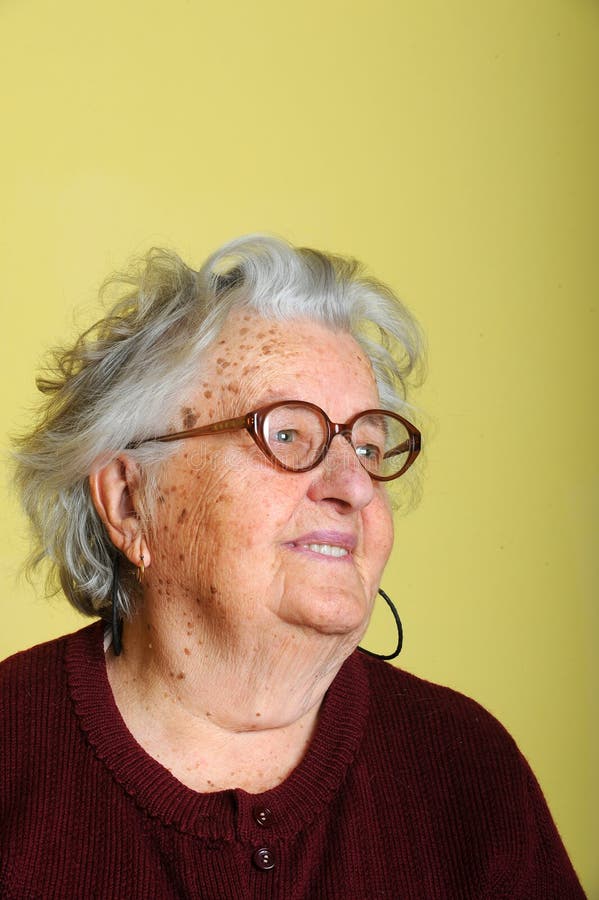 Abuela foto de archivo. Imagen de abuelita, contacto - 38704924