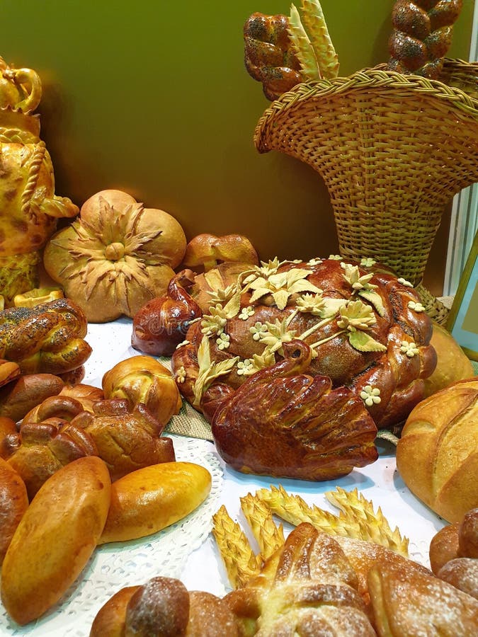 1,556 Beautiful Fresh Bakery Products Stock Photos - Free & Royalty ...