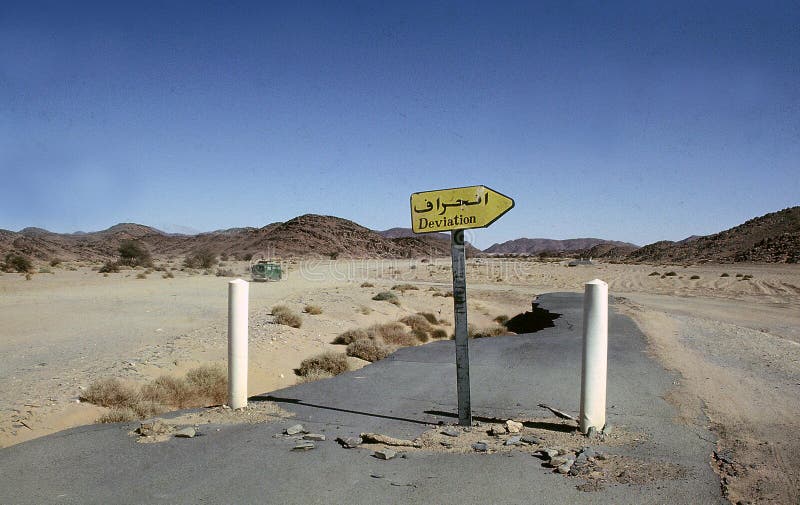 Abweichung stockfoto. Bild von trio, sicherheit, ende - 11477246