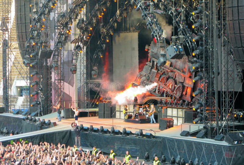 AC/DC on Tour editorial photo. Image of stage, spot, event - 12184471