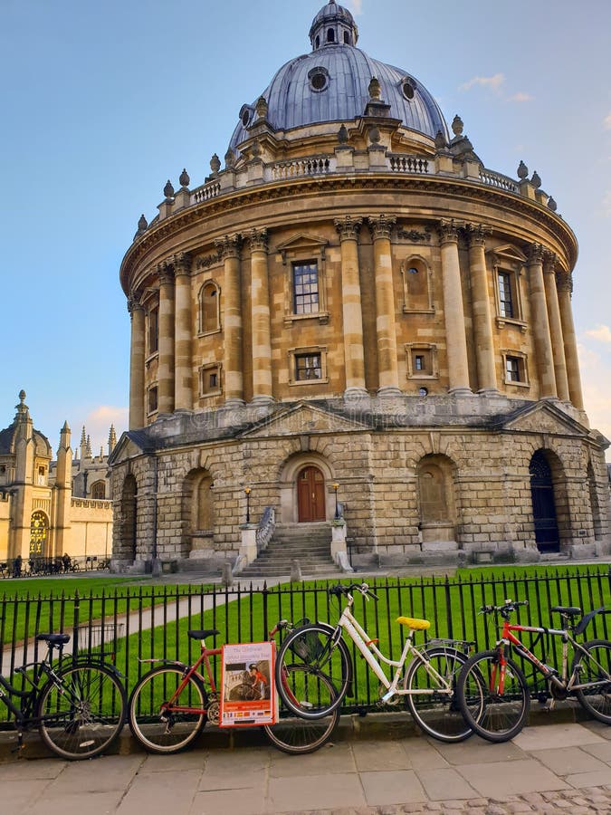 Academic Library editorial stock image. Image of library - 173930329