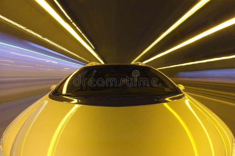 Eccesso Di Velocità in Autostrada Immagine Stock - Immagine di vista ...