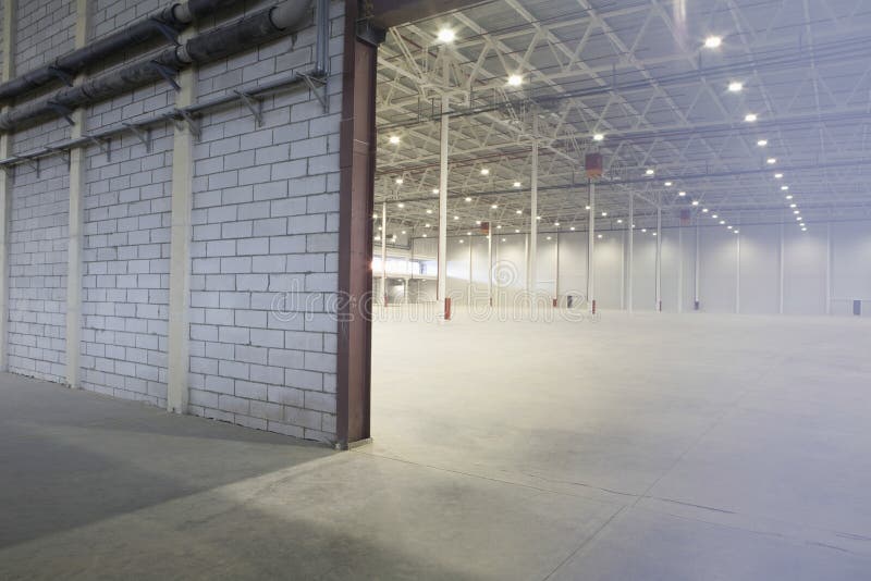 Big warehouse stock photo. Image of architecture, place - 2669816
