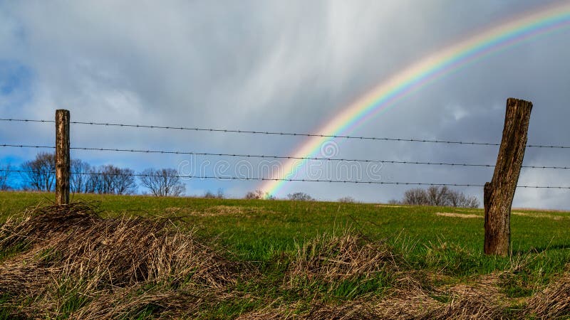 According To Folklore, There is a Pot of Gold at the Beginning and End ...