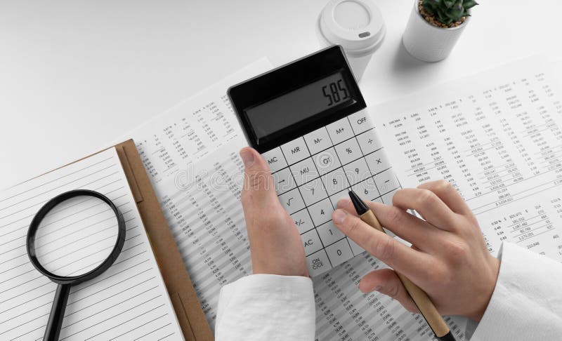 Accountant Using Calculator on Desk Office on White Background with ...