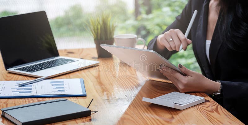 Accounting Report Spreadsheet. Business Women Using Computer Prepare ...