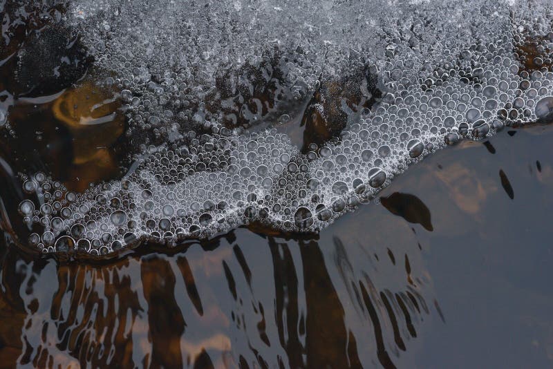 Air bubbles stock photo. Image of bubble, geometric - 139183676