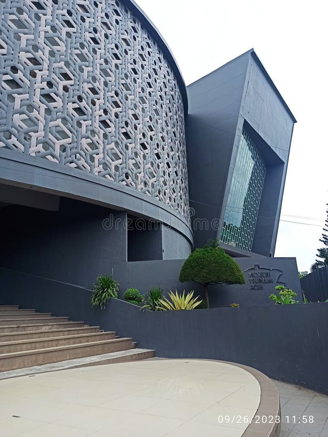 Aceh Tsunami Museum editorial photo. Image of portrait - 302722931