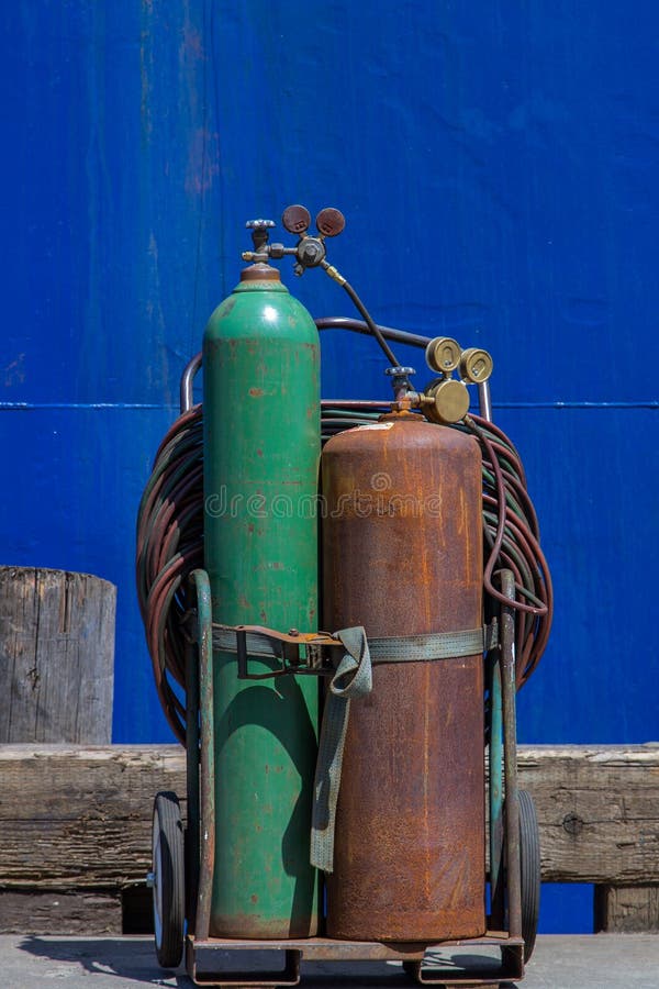 Acetylene tanks stock image. Image of safety, steel, black - 55523161