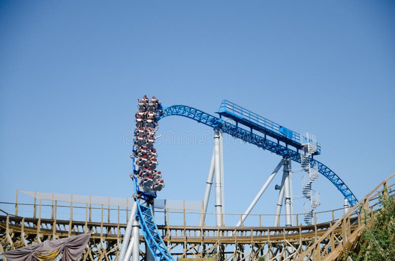 Achterbahn stockbild. Bild von deutschland, rost, rolle - 49032545