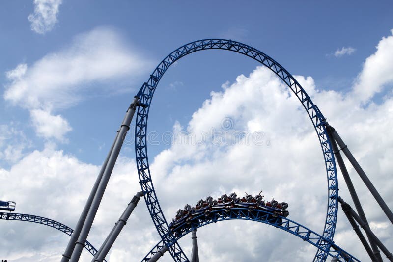 Achterbahn in Europapark redaktionelles stockfotografie. Bild von fest ...