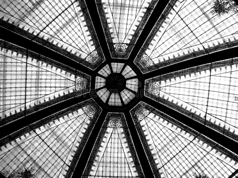 Octagon stock afbeelding. Image of kerk, achthoek, binnenlands - 418731