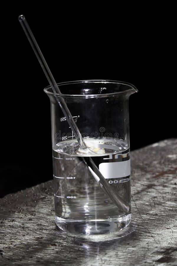 Acid and Glass Rod in a Glass Beaker Stock Image - Image of weld, test ...