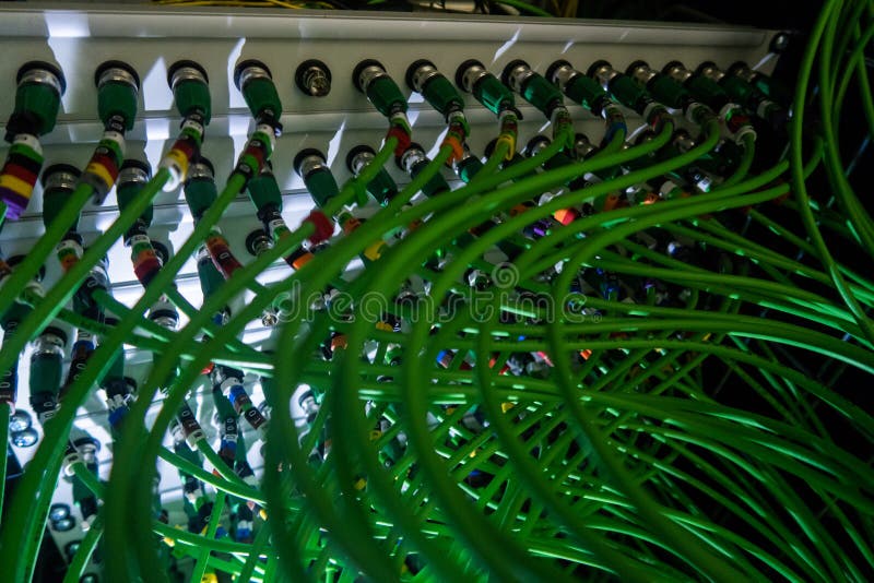 Acoustic Audio Cable Server Green Audio Cable. Many Acoustic Cables ...