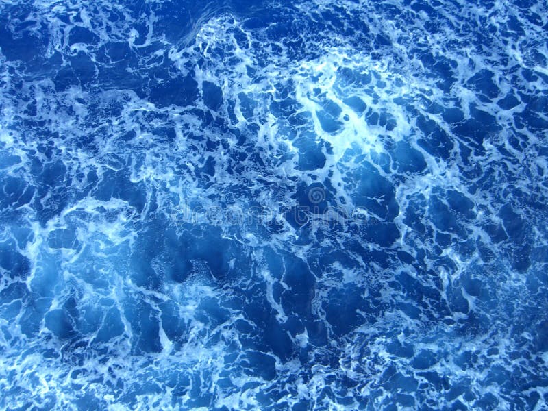 Acqua Agitata fotografia stock. Immagine di increspato - 3115528