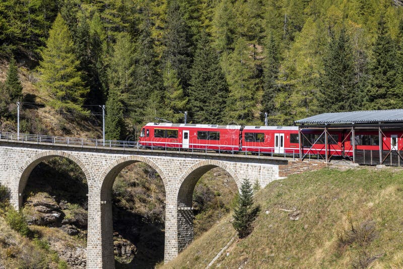 Acqua Da Pila Bridge on the Bernina Railway Stock Image - Image of ...